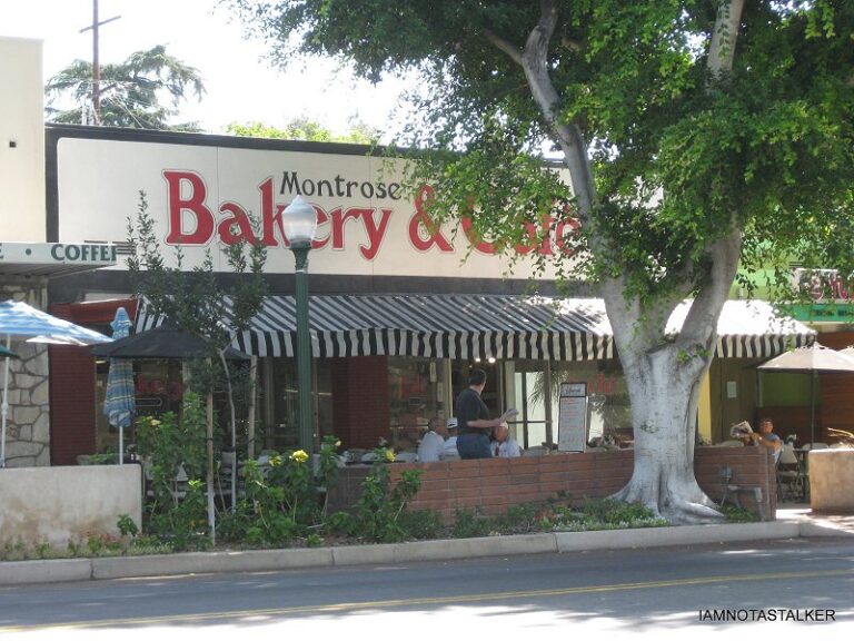 The Wedding Singer Bakery – IAMNOTASTALKER